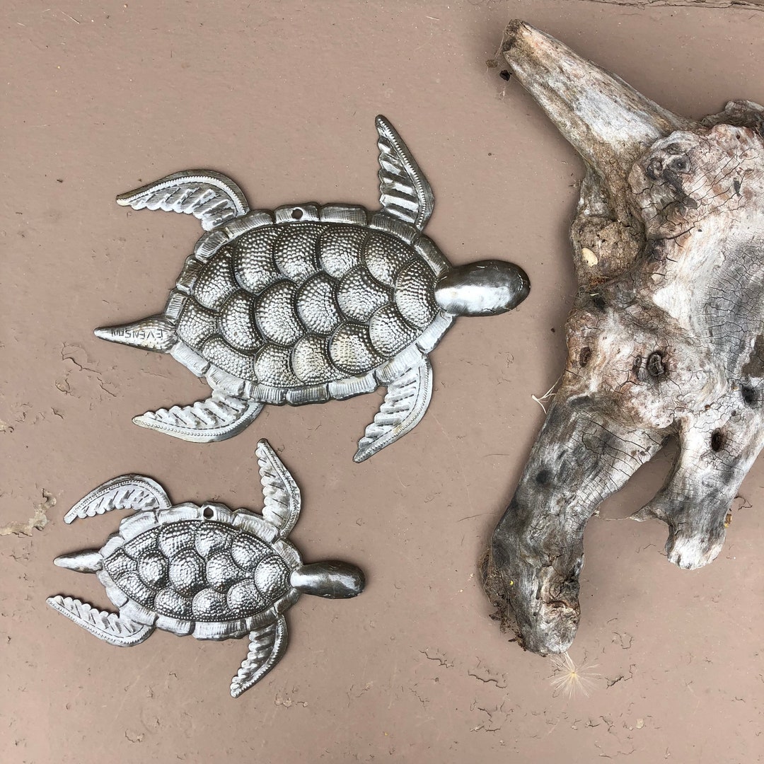 Momma and Baby Turtle, Whimsical Sealife for Indoor or Outdoor ...