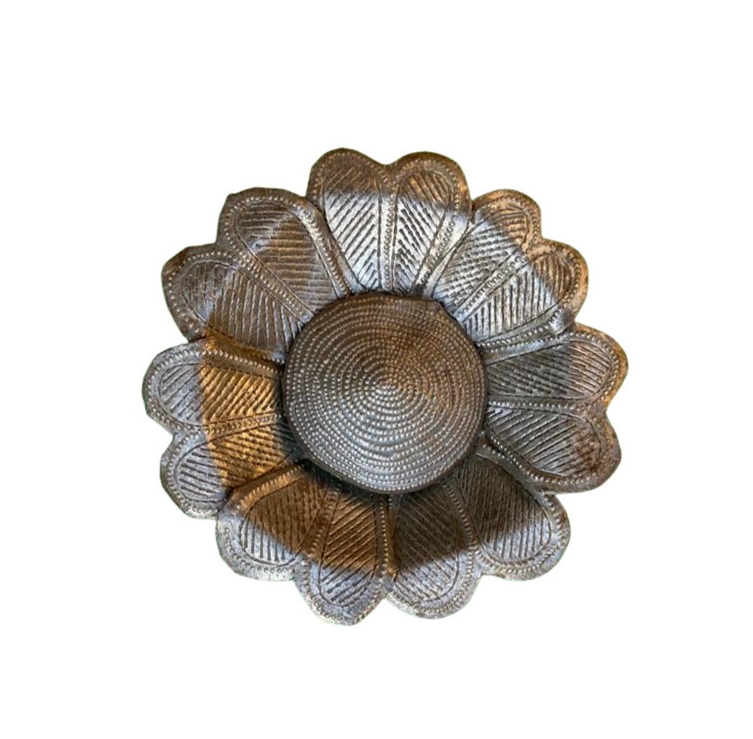 Small Metal Flower, Spring, Garden Patio Flowers, Handmade From Steel ...