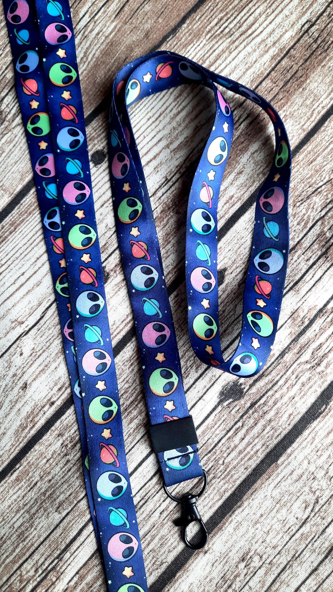 Cute Alien Lanyards, Cute Alien Gifts, Pastel Coloured Aliens, Space ...