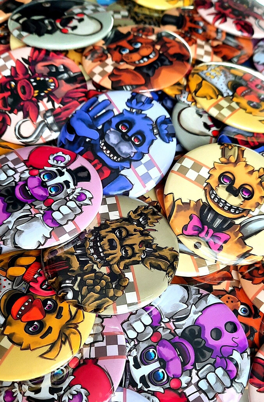 FNAF Button Badges, Horror Game Badges, Cute Video Game Gifts, Video ...