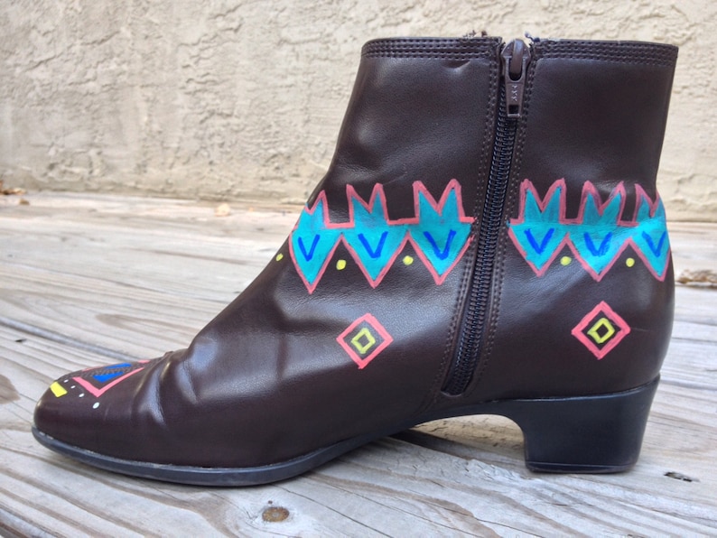Handpainted // Native American// Thunderbird Boots// Boots// Ladies - Etsy