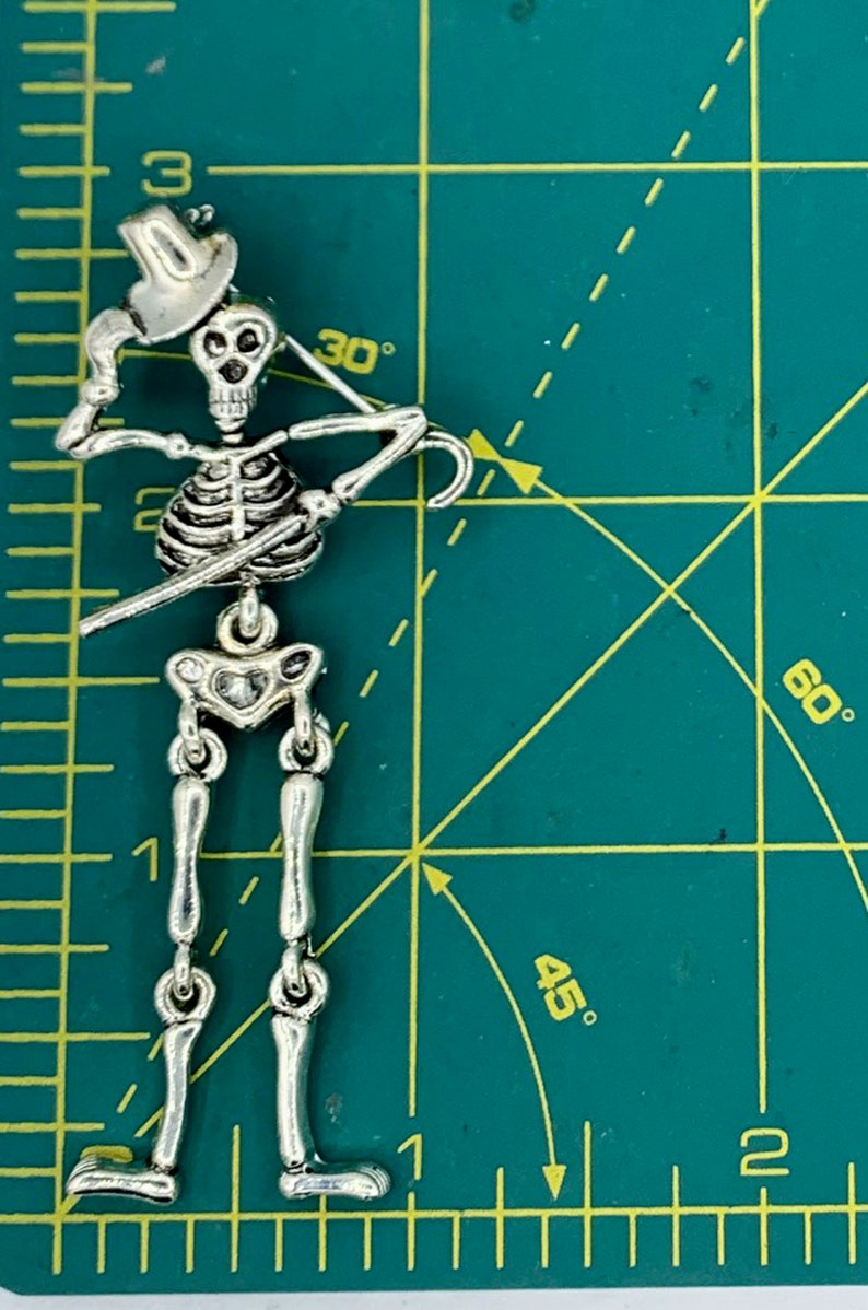 Vintage Halloween Dancing Skeleton Pin Brooch Movable Jointed Silver ...