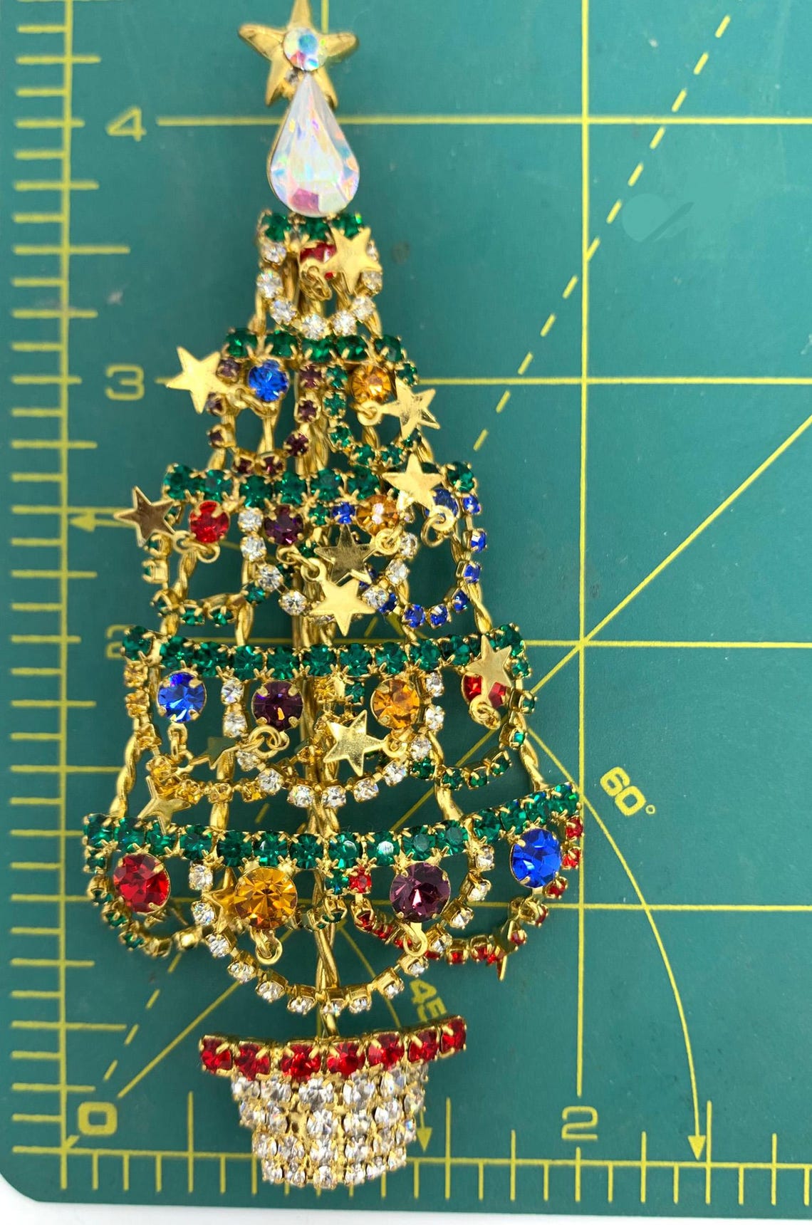 Vintage Christmas Tree Pin Brooch Free Standing Large Rhinestone Gold ...
