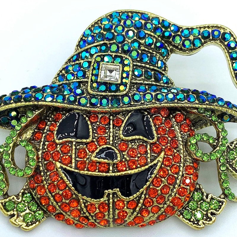 Halloween Brooch - Etsy