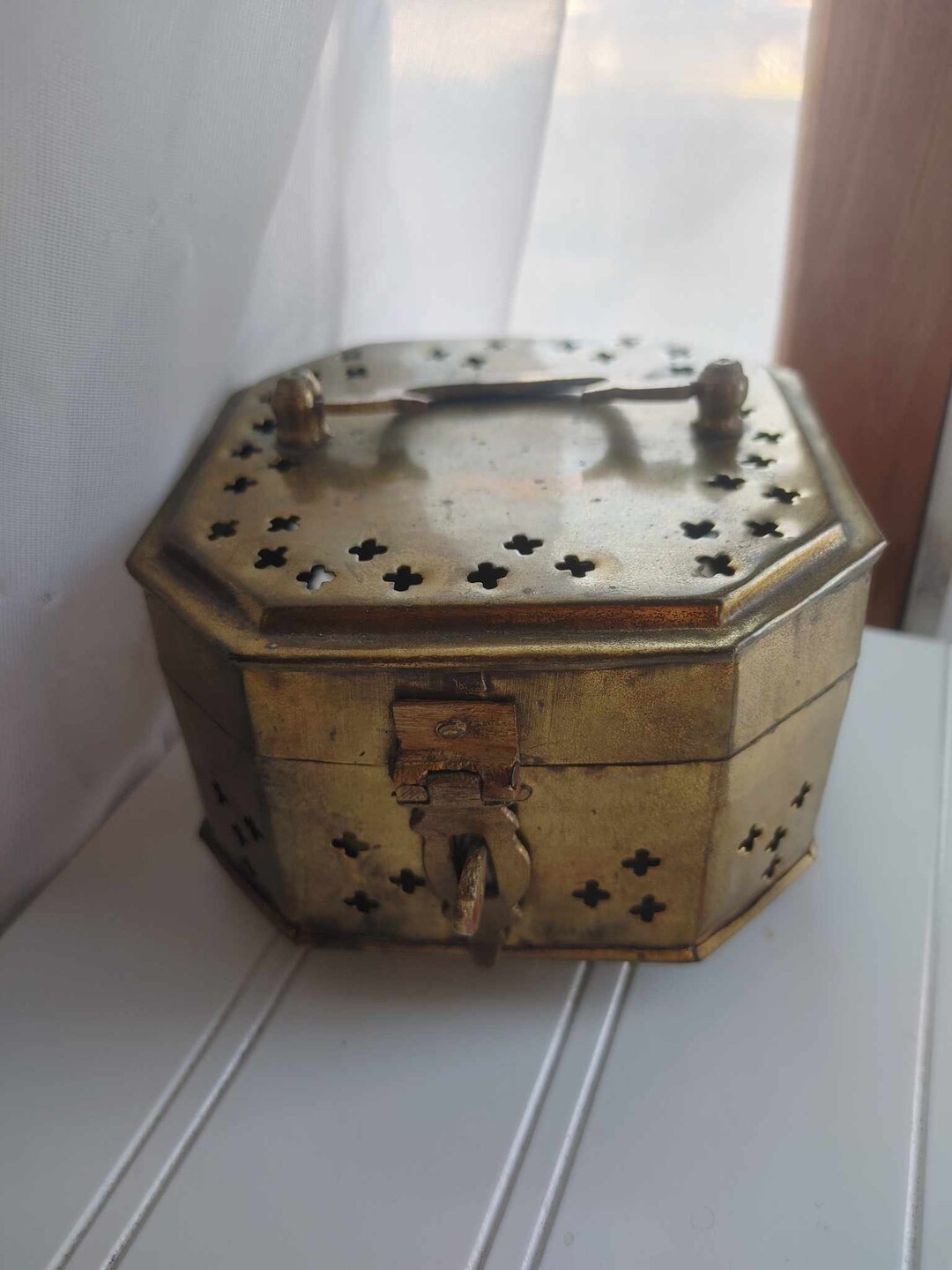 Vintage Cricket Box // Vintage Brass Box // - Etsy