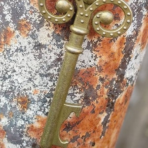 Scrollwork Skeleton Key Necklace / Brass Skeleton Key / 24 Ball and ...