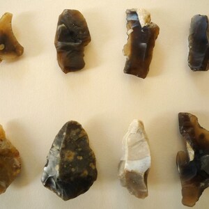 British Neolithic / Mesolithic Flint Tools / Scrapers in 3D Pine Frame ...