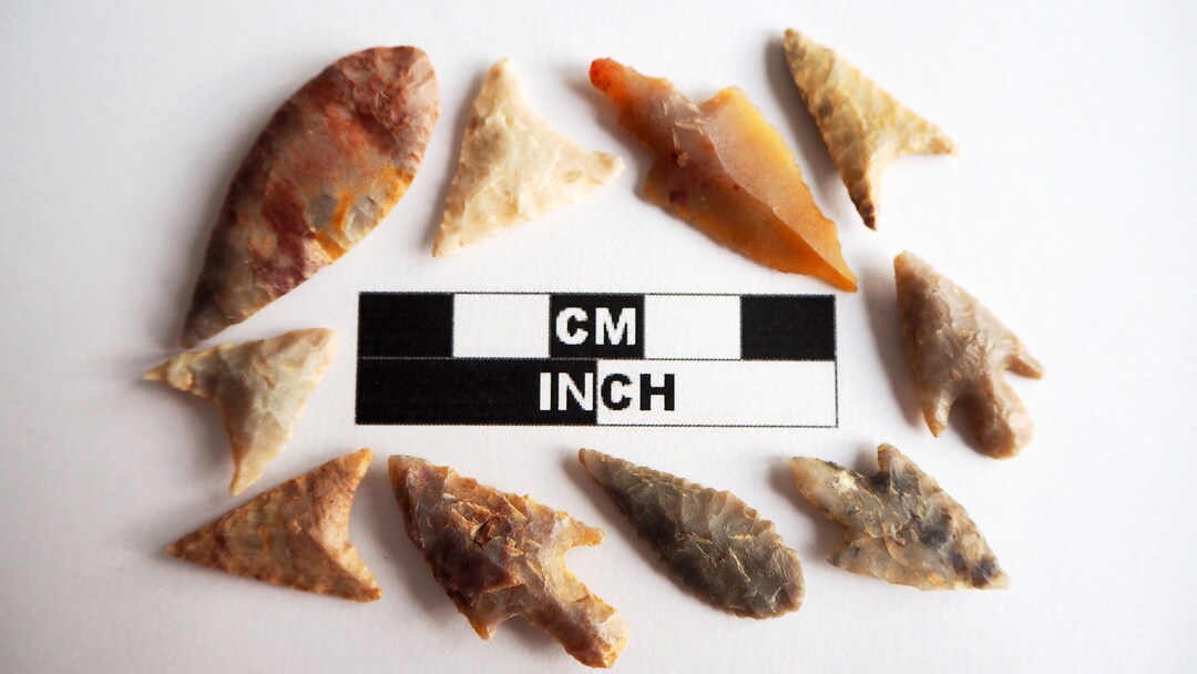 Neolithic Arrowheads X 10, Saharan Flint Artifacts Circa 4000BC 2136 - Etsy