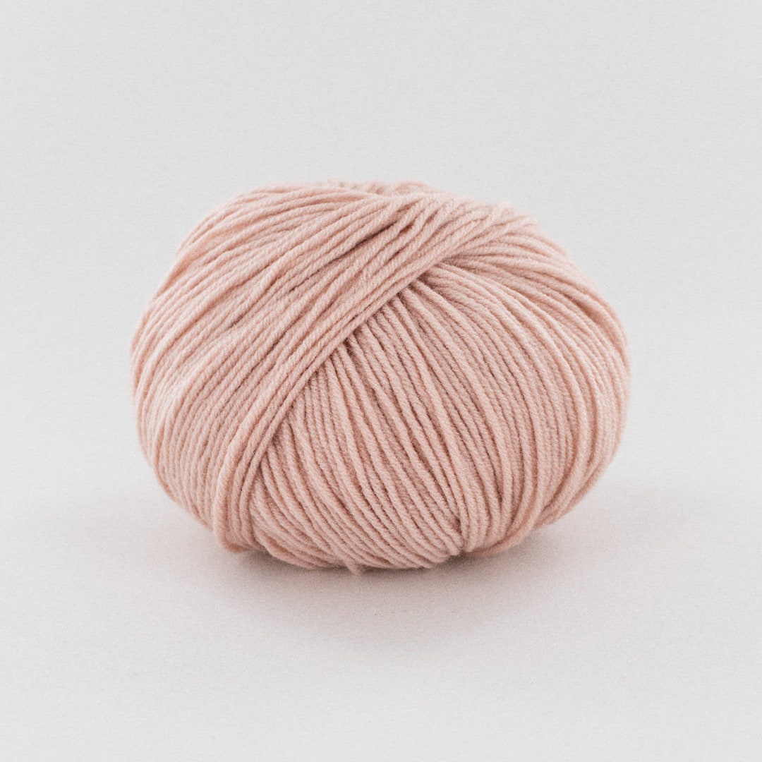 French Sustainable Merino Wool, Blush, Gueret by Fonty - 50 Gr (1.76 Oz ...