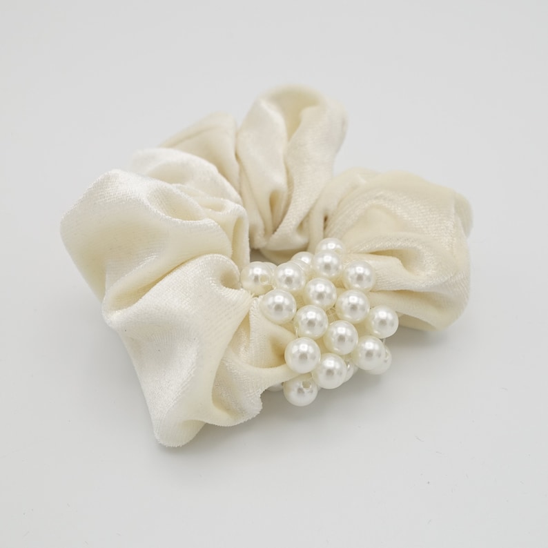 Pearl Embellished Velvet Scrunchies Women Scrunchy Hair Elastic Ties - Etsy