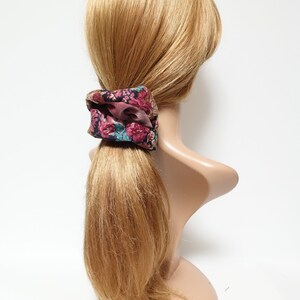 Small Flower Print Edge Velvet Scrunchies Trim Decorated Scrunchy Women ...