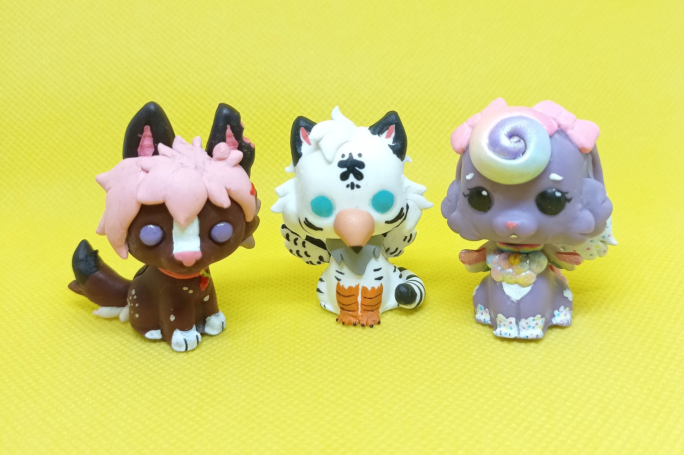 Figurines Made to order custom fursona nendoroid-style figurine ...
