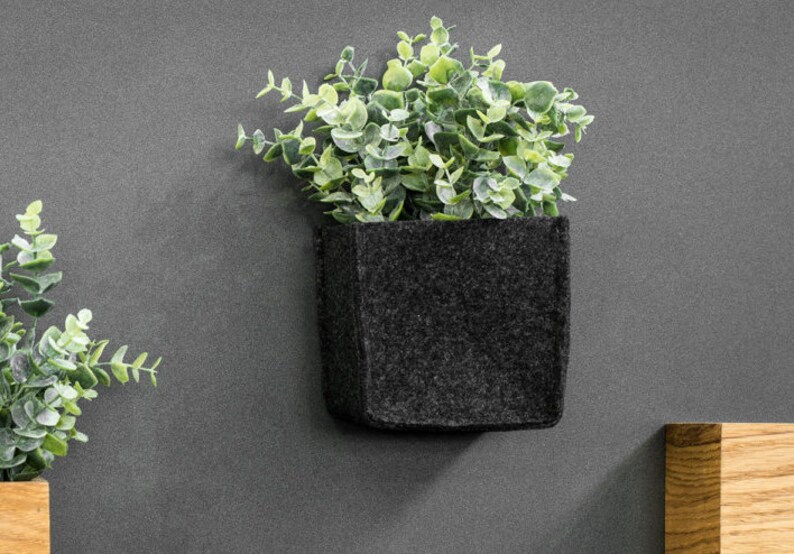 MAGNETIC Felt Planter Wall Mounted Planter for Herbs - Etsy