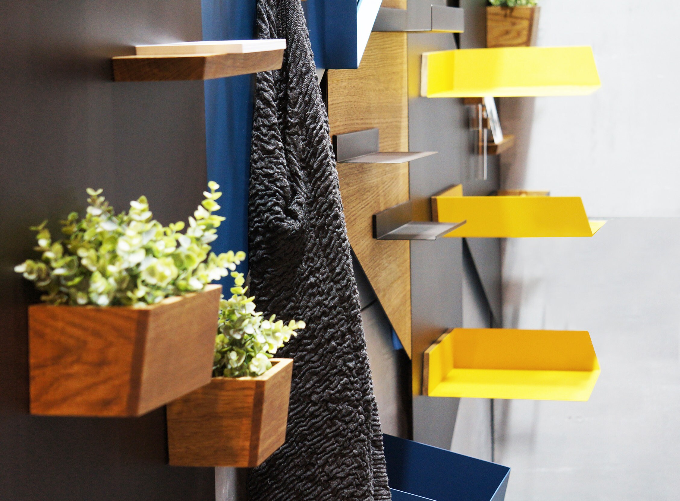 MAGNETIC Wooden Planter Oblique | Magnetic Flower Pot for Wall Mounted ...