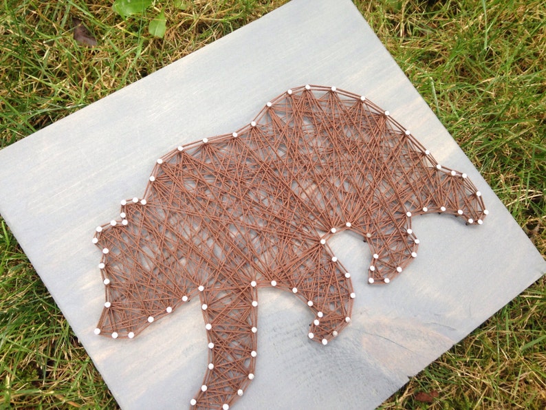 MADE TO ORDER Grizzly Bear String Art Brown Bear Decor - Etsy