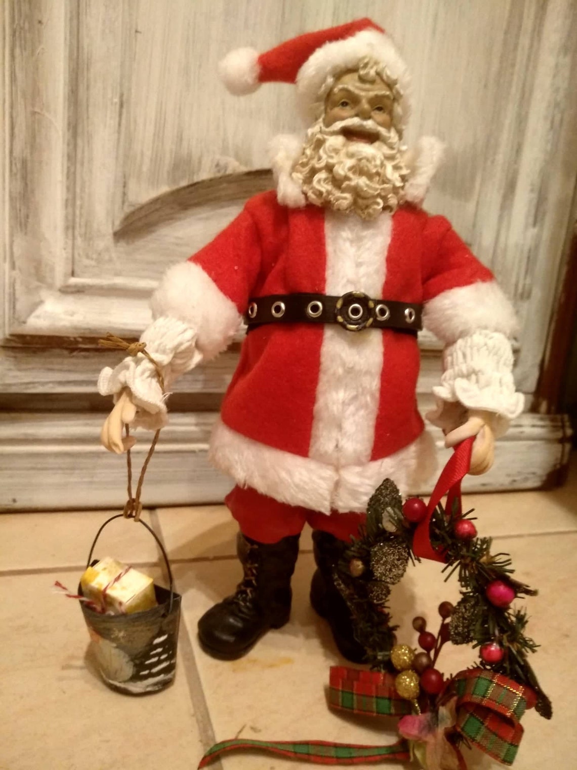Santa Made of Resin Size Approx. 27 Cm Tall Wears a Red Outfit - Etsy