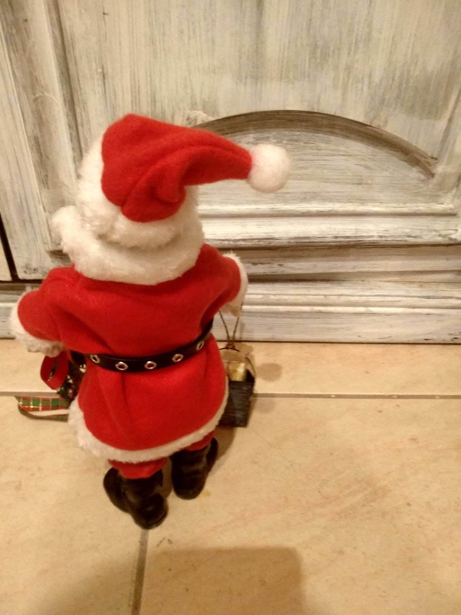 Santa Made of Resin Size Approx. 27 Cm Tall Wears a Red Outfit - Etsy