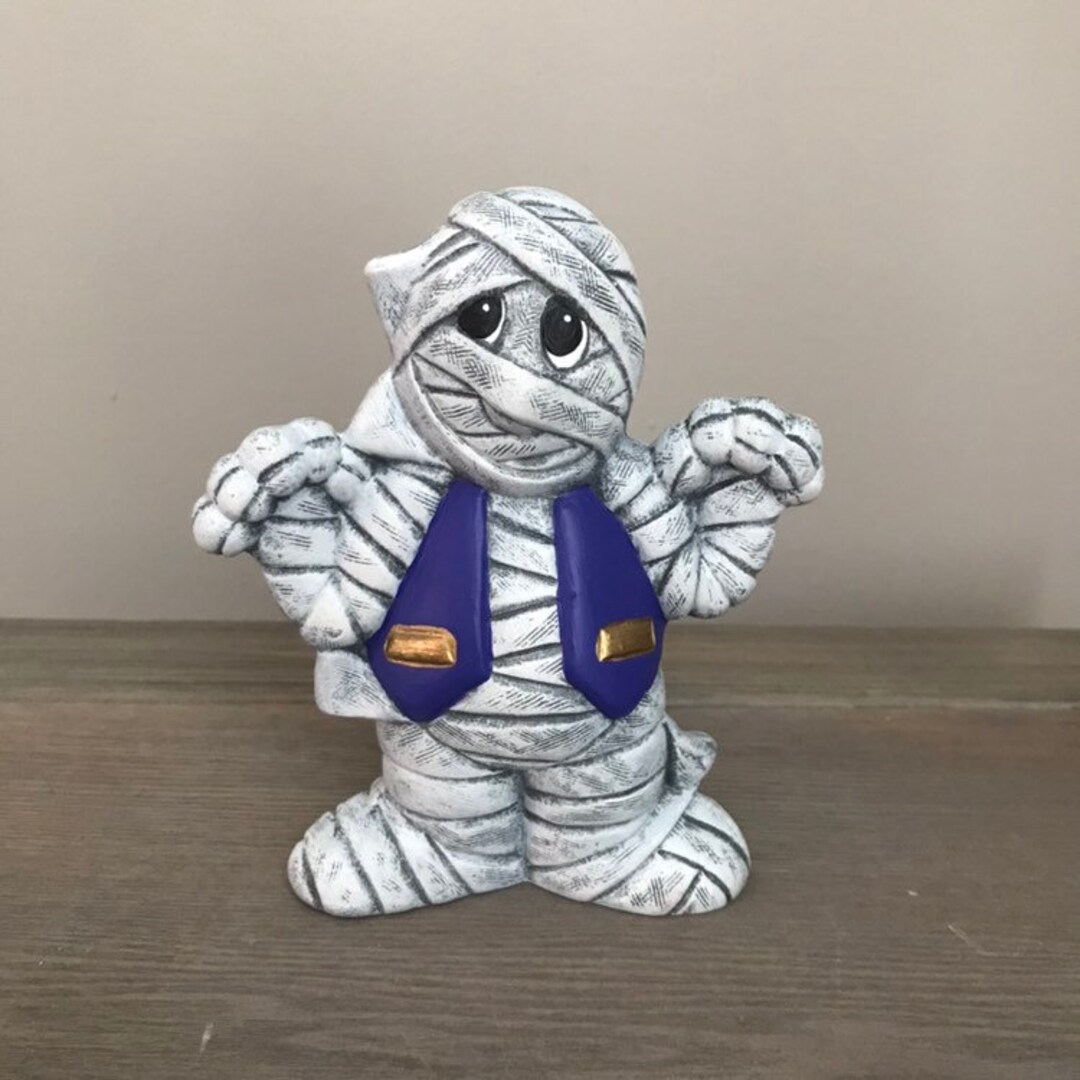 Ceramic Mummy — Halloween Home Decor — Tiered Tray Decoration - Etsy