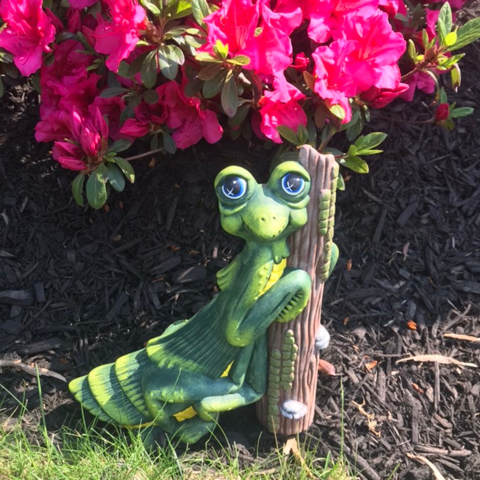 Praying Mantis Ceramic Garden Art | Etsy