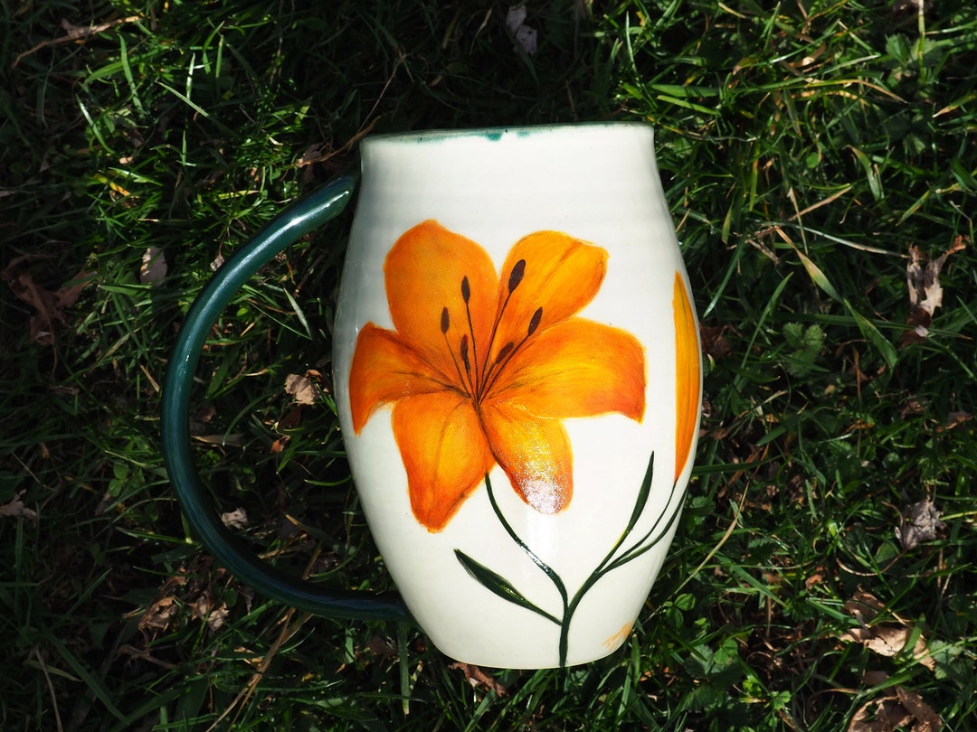 Hand Painted Lilly Flower Bouquet Ceramic Floralpottery Coffee/tea Mug ...