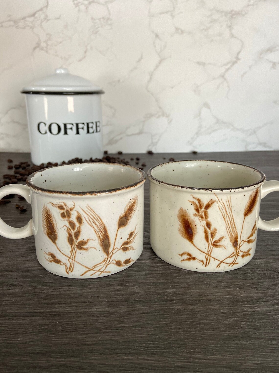 Set of 2 Vintage Wheat Mugs - Etsy