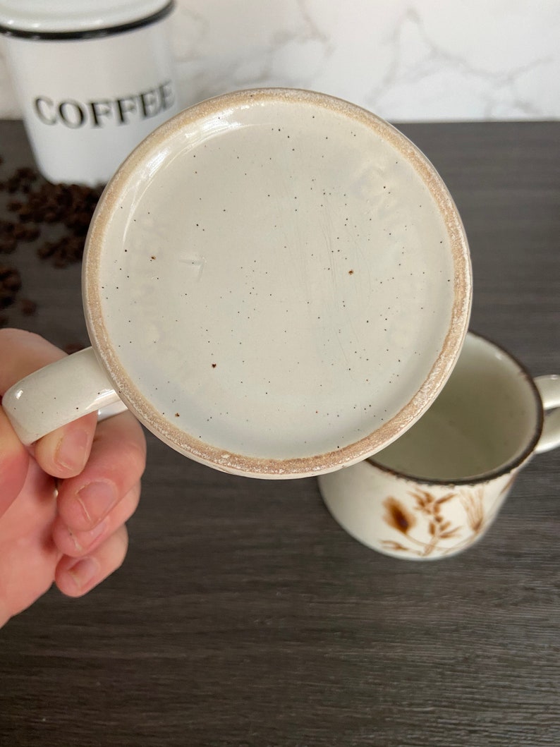 Set of 2 Vintage Wheat Mugs - Etsy