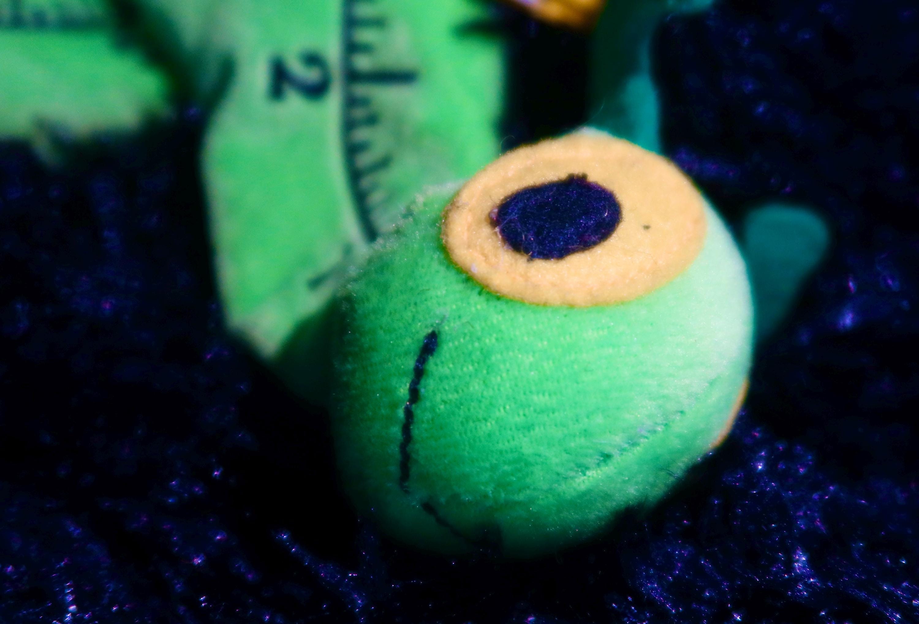 Vintage Cool Bugs Bean Toy – Rare 1990s Plush Caterpillar Collectible ...