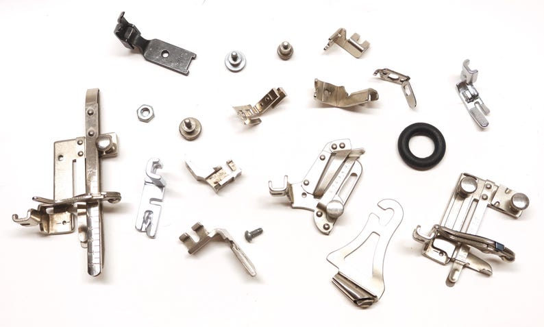 Vintage 1950s Singer Sewing Machine Attachment Set in Metal Box – 21 ...