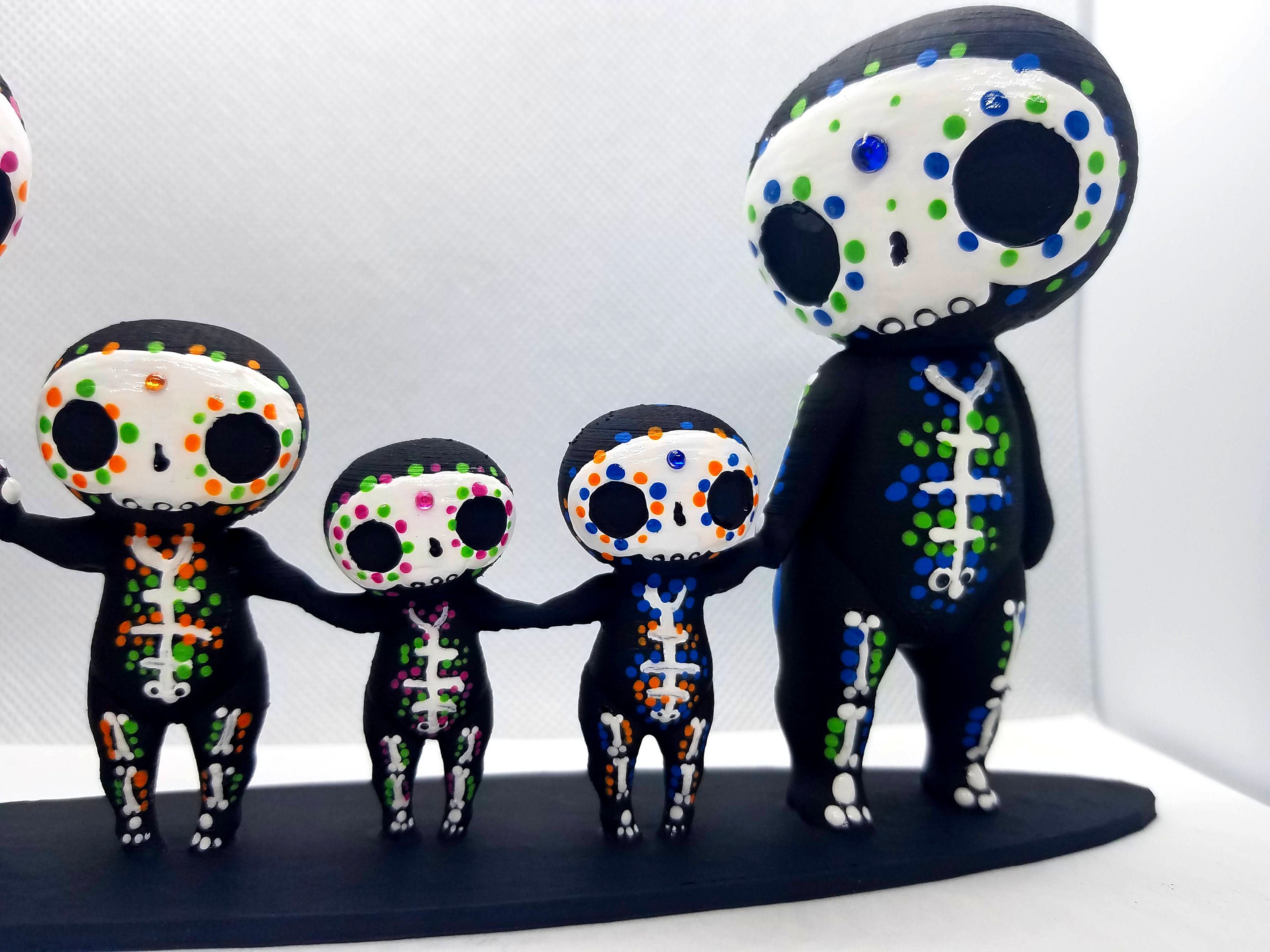 Skeleton Family With Three Children Sculpture Figurine Hand Painted 3D ...