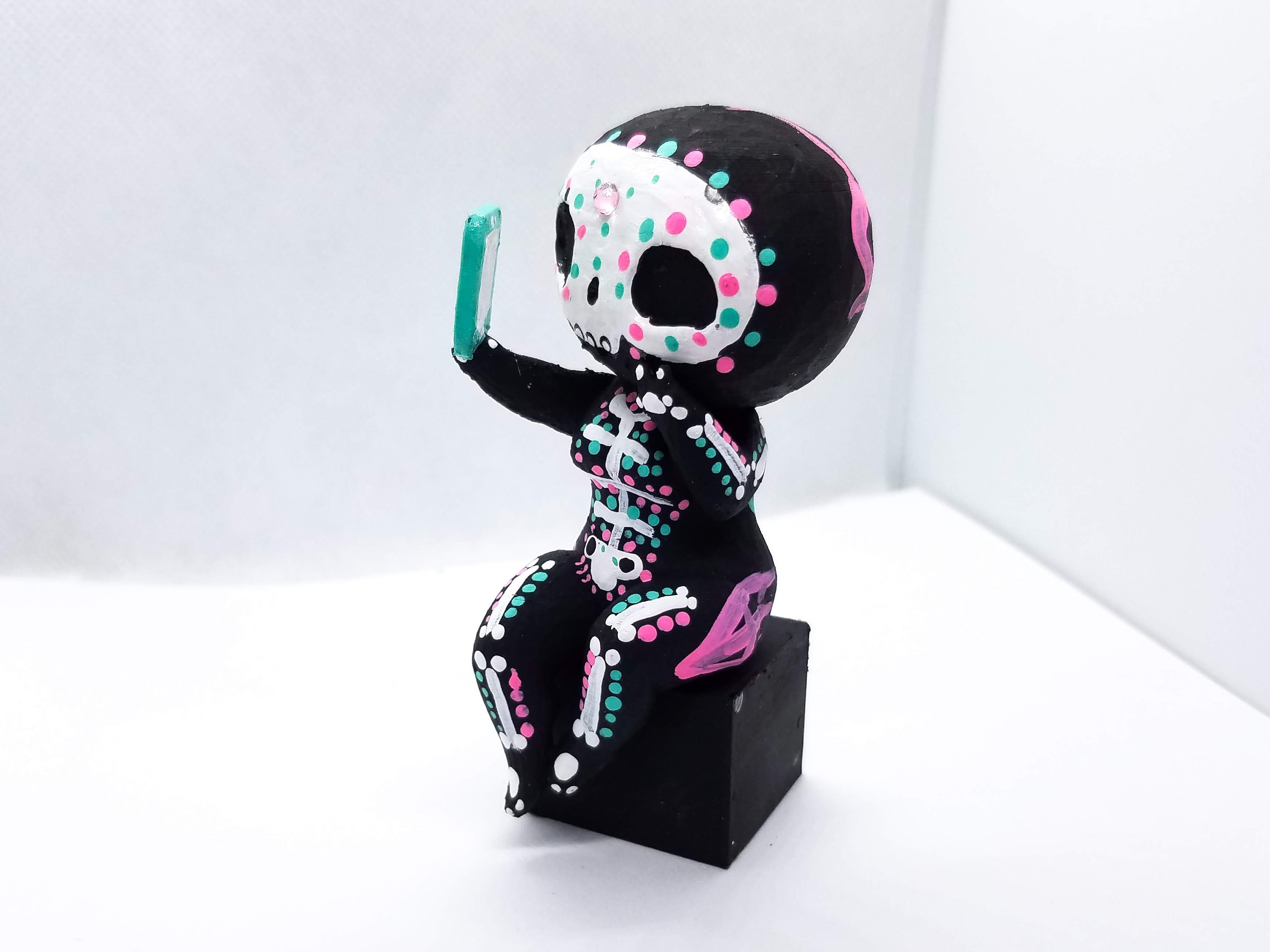 Selfie Skeleton Girl Figurine Hand Painted 3D Printed - Etsy