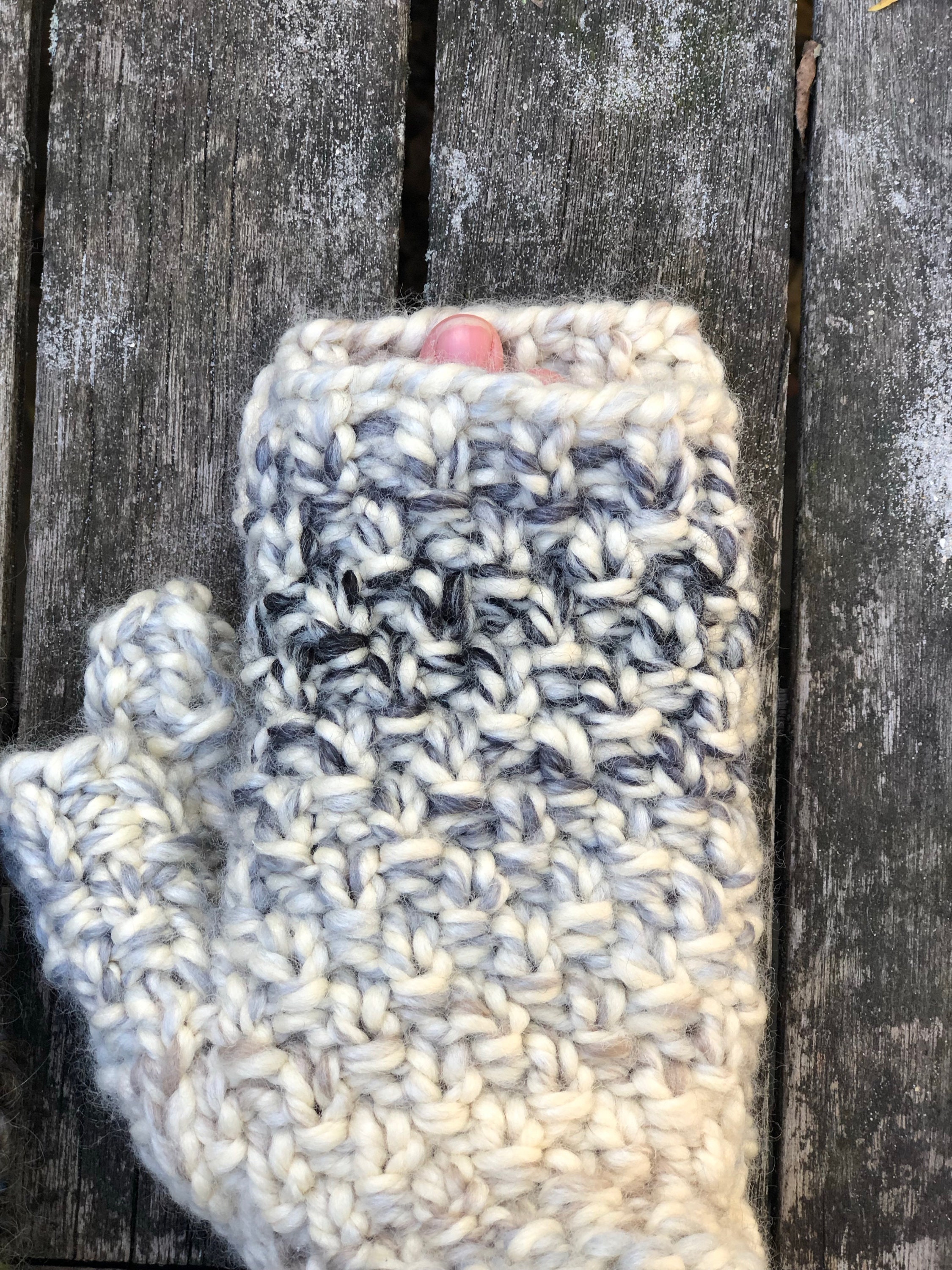 Super chunky warm and cozy handknit mittens heavy weight yarn - Etsy.de