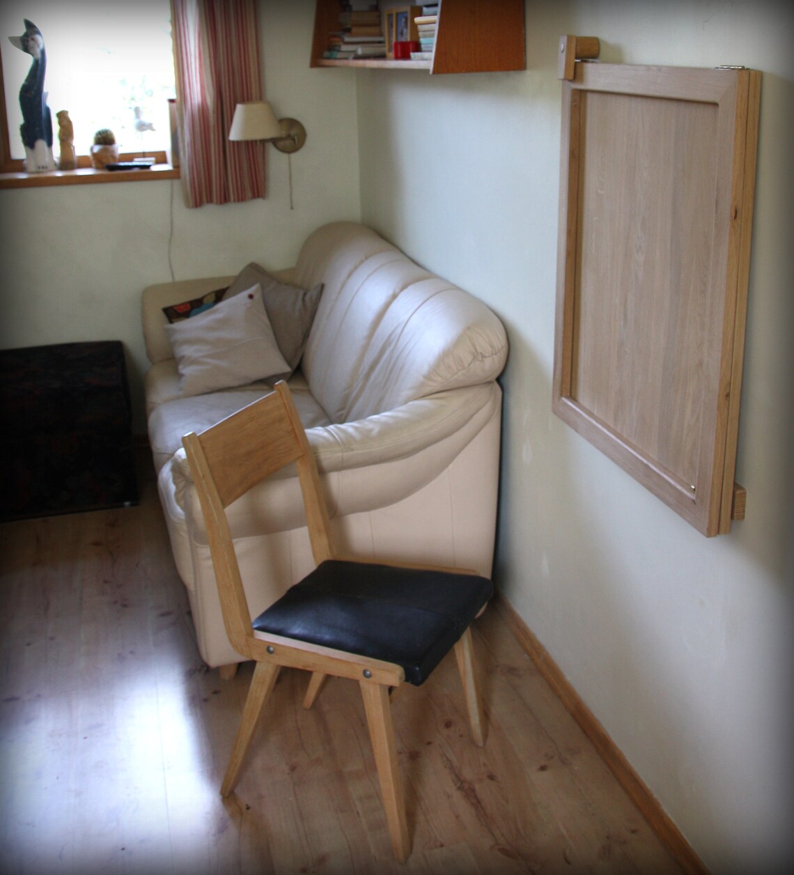 Wall Mounted Drop Down Desk, Picture Frame, Natural Oak, Handmade - Etsy
