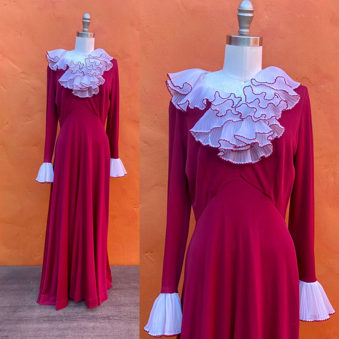 Glam Vintage 1970s Red Maxi Dress. White Pleated Ruff at Neck. Vampire ...