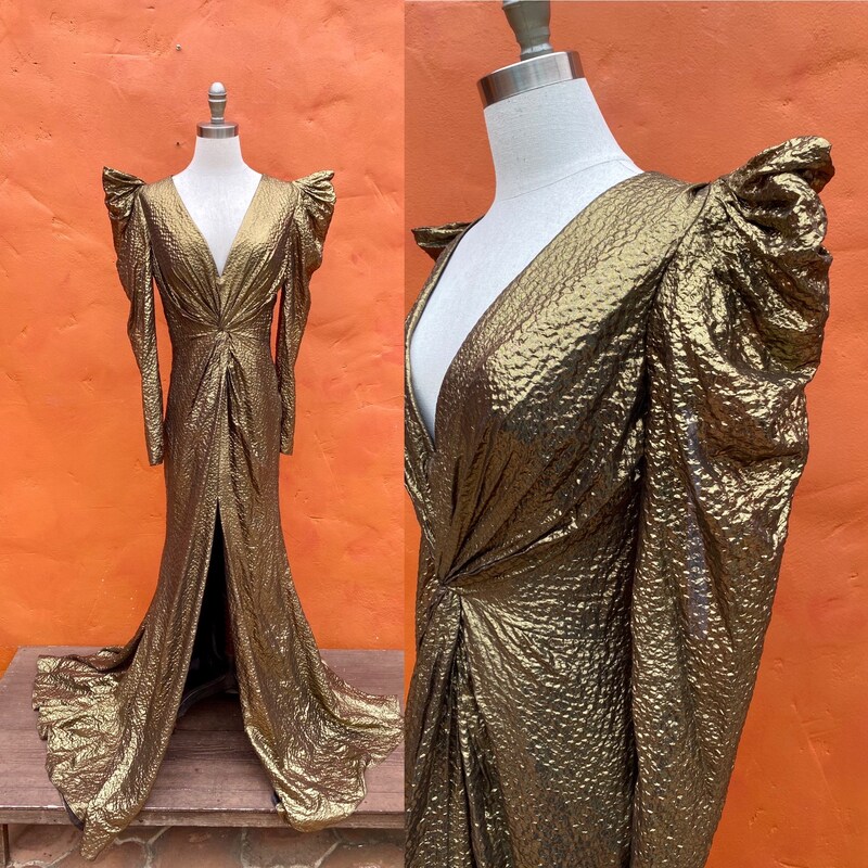 Pointy Shoulders - Etsy