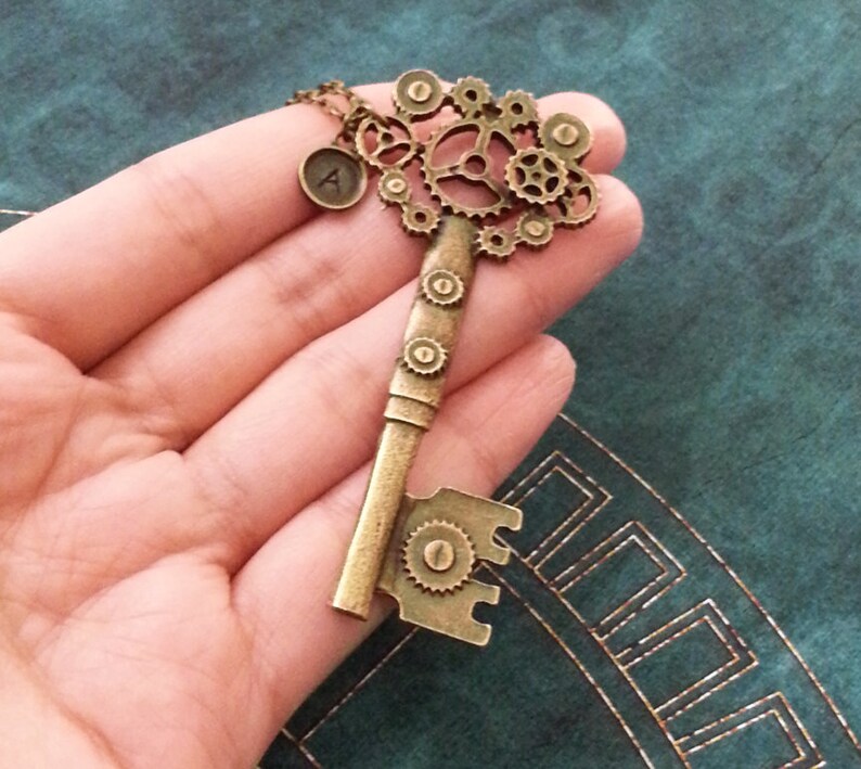 Key Keychain Bronze Skeleton Key Keyring Steampunk Keychain - Etsy