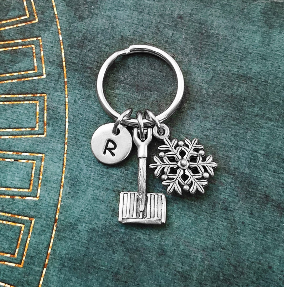 Shovel Keychain VERY SMALL Snow Shovel Keyring Christmas Keychain ...