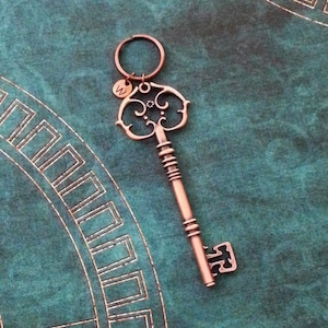 Key Keychain Copper Skeleton Key Keyring Steampunk Keychain Victorian ...