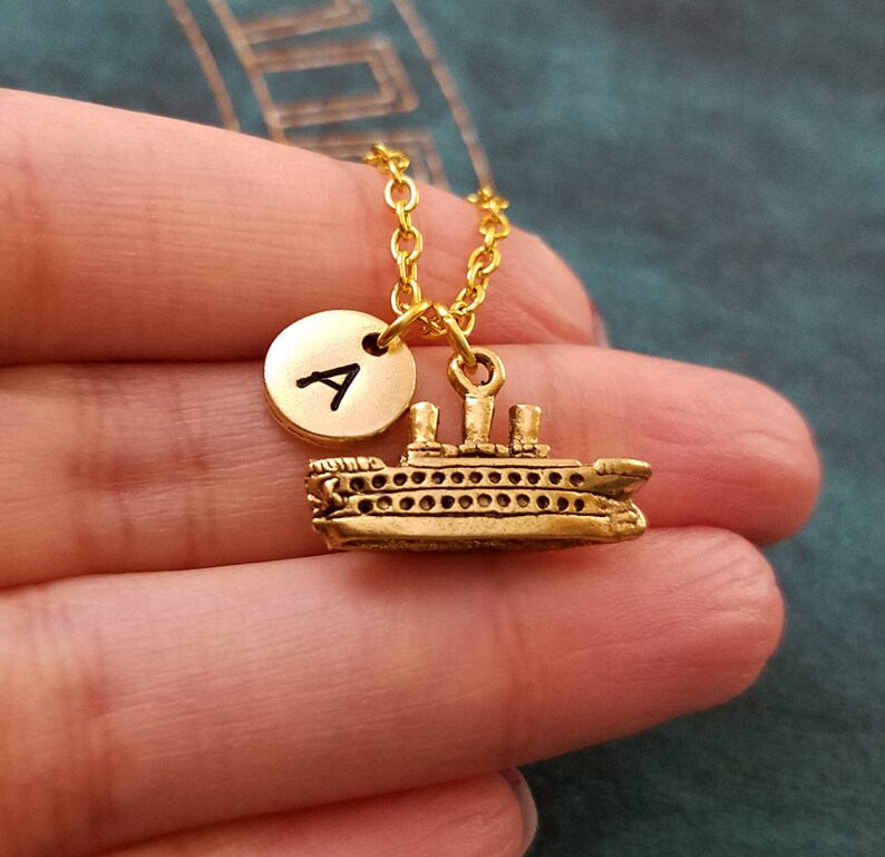 Ship Keychain VERY SMALL Cruise Ship Charm Keychain Ship - Etsy