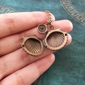 Clam Keychain SMALL Blue Clam Keyring Patina Clam Patina Keychain ...