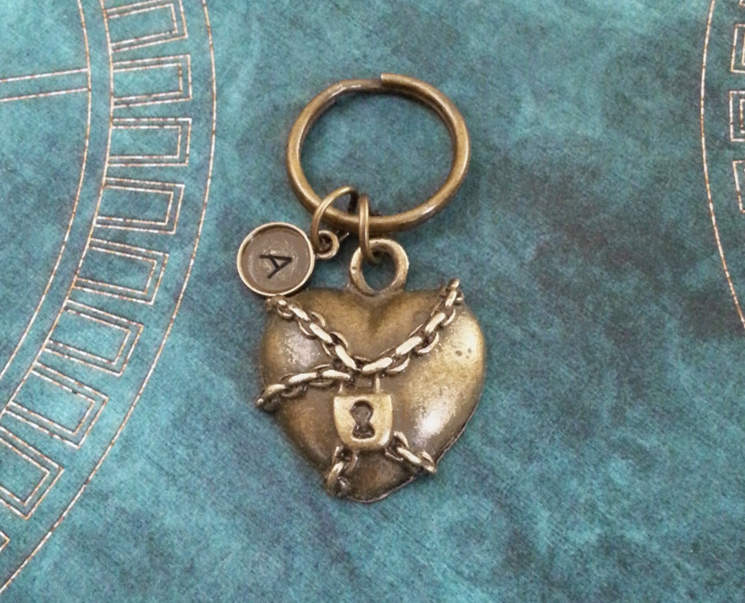 Heart Keychain Locked Heart Keyring Personalized Keychain Chained Heart ...