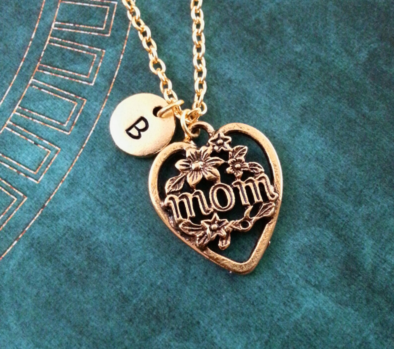 Mom Keychain, Personalized Key Ring, Mom Heart Keychain, Mother's Day ...