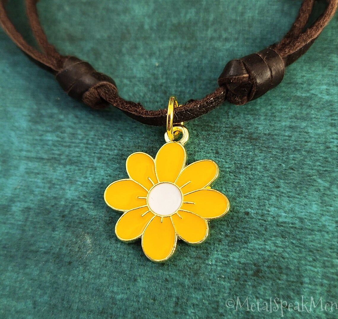 Daisy Keychain SMALL Yellow Flower Keychain Flower Keyring - Etsy