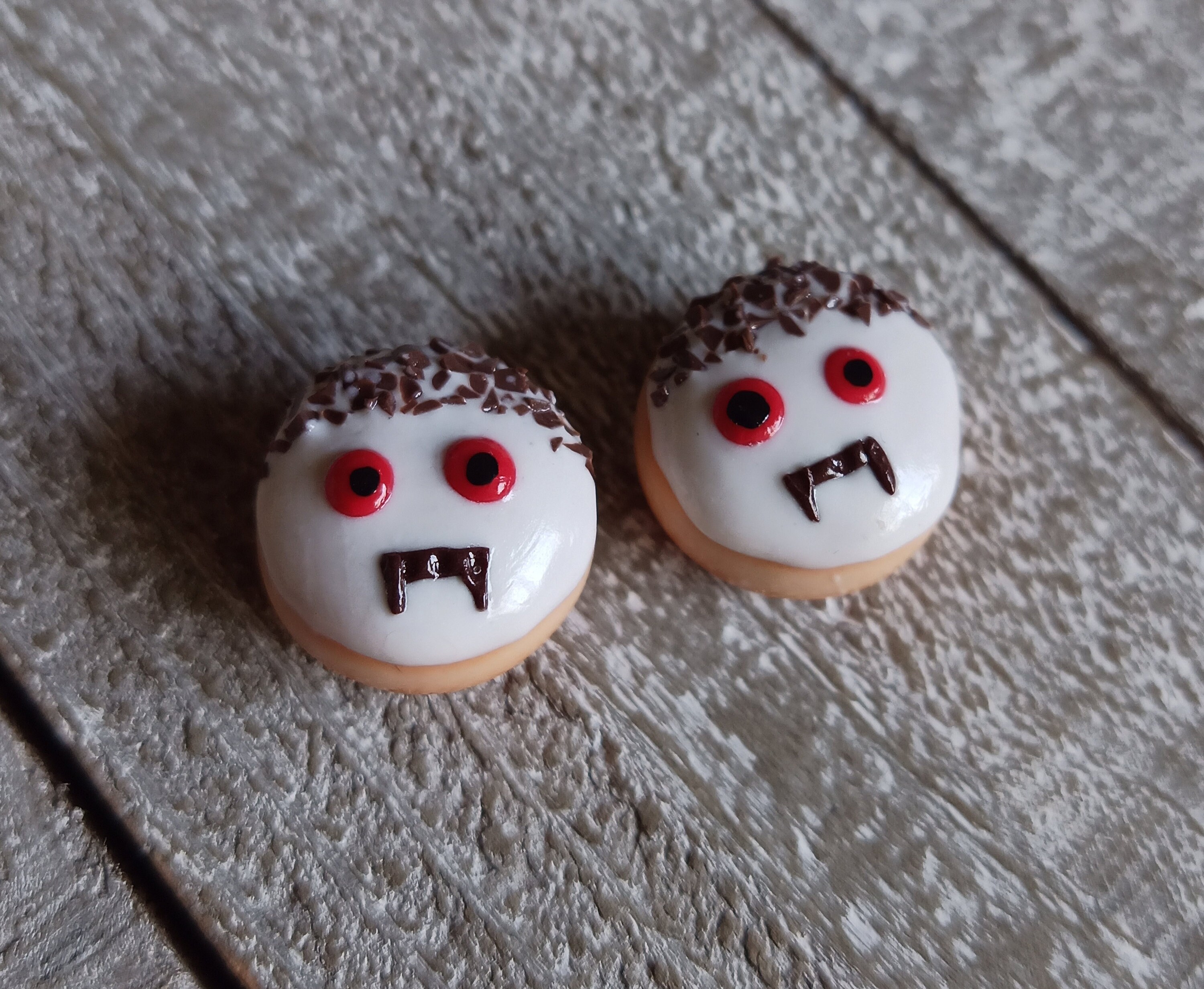 Miniature 1/6 Scale Halloween Vampire & Spider Doughnuts - Etsy
