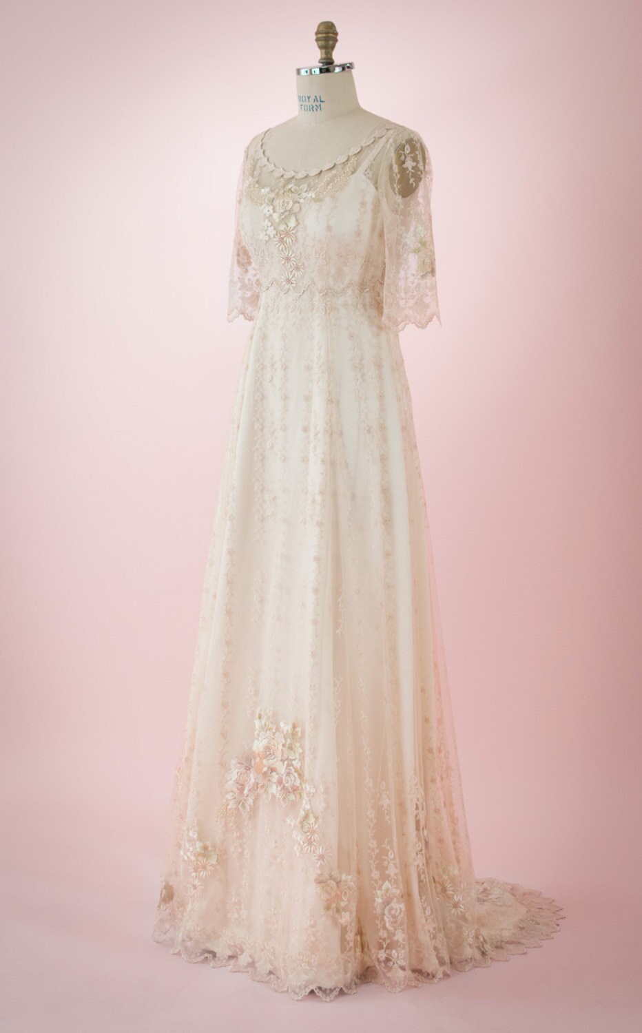 Boho-style Wedding Dress of Embroidered Netting Over a Double - Etsy