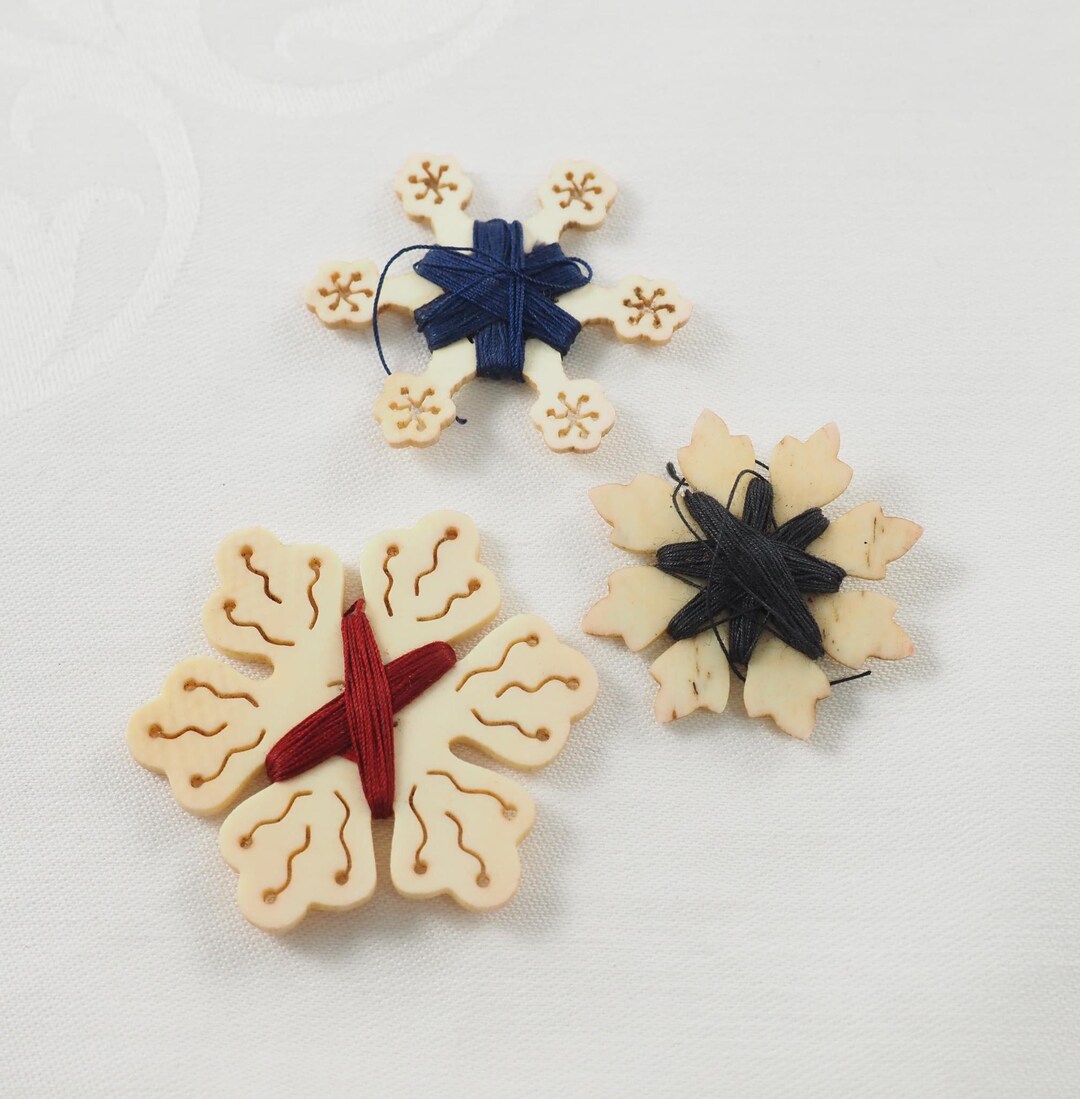 Three Victorian Carved Bone Thread Winders, Three Various Snowflake ...