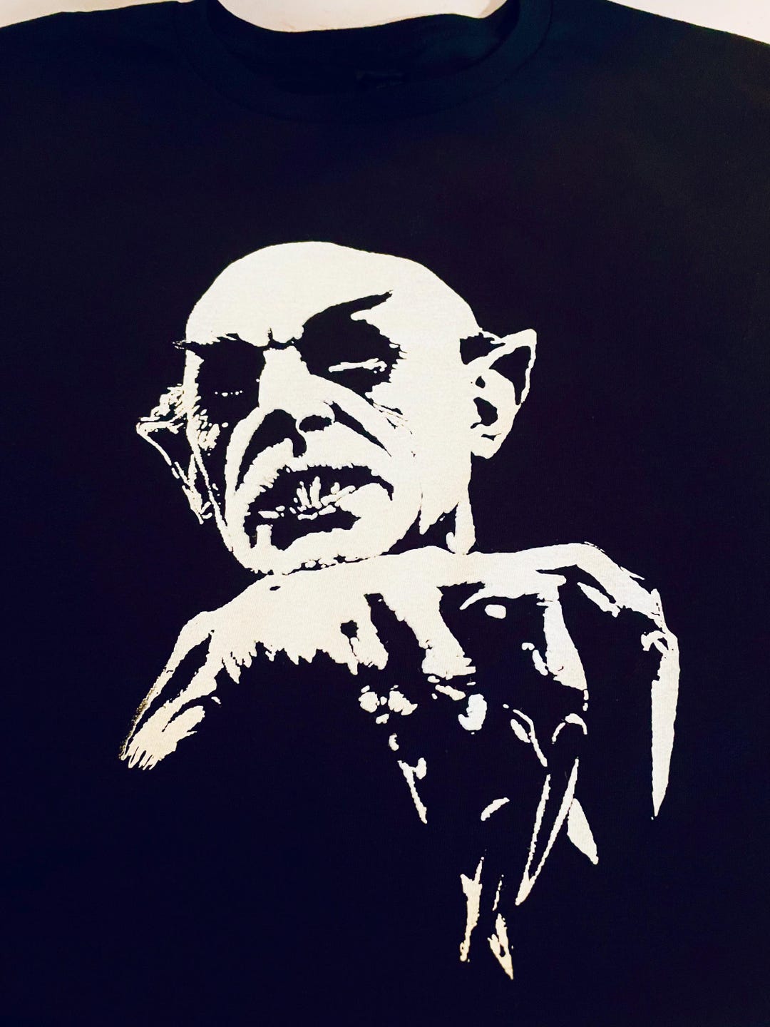 Nosferatu T-shirt – Vampire Horror Movie Graphic Tee – Gothic Halloween ...