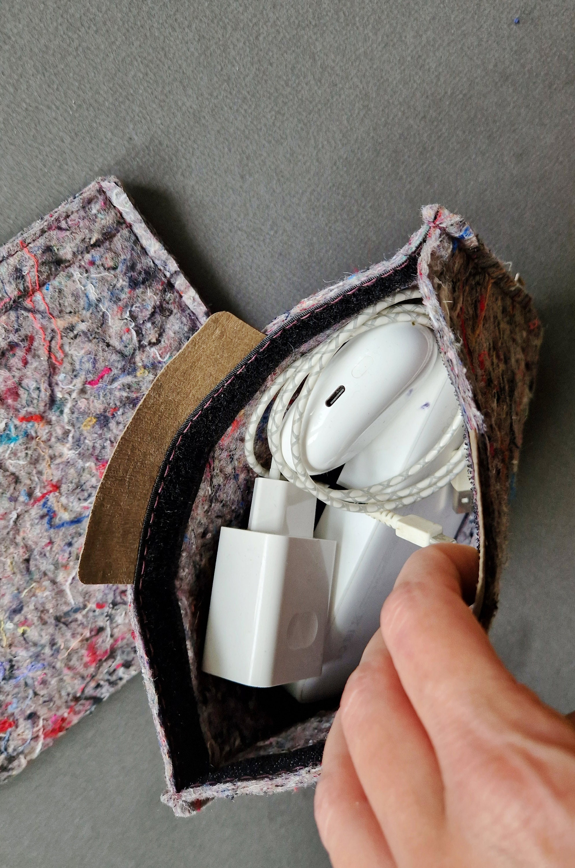 Cable Organizer, EDC Recycled Felt and Vegan Leather Case to Store ...