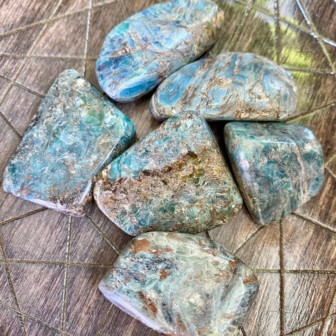 Green Kyanite Tumbled Extra Large Rare | Natural Gemstone Crystal - Etsy