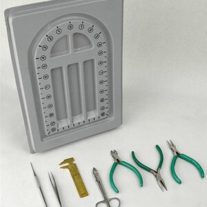 8 Piece Beading Tool Kit Essential Value Set for Beginners Jewelry ...