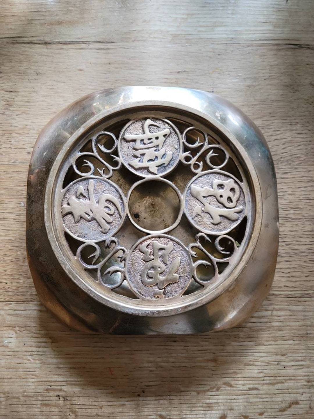 Vintage Brass Incense Burner, Asian Lettering, Brass Trivet, - Etsy